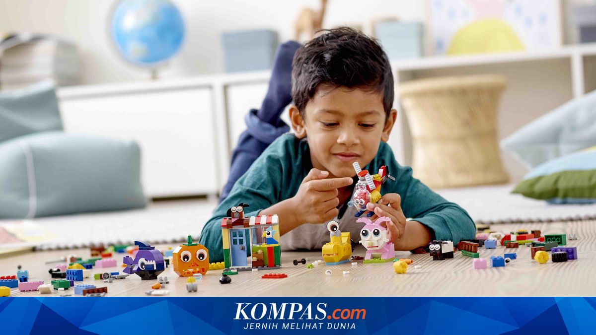 Bermain Bongkar Pasang Lego Berdampak Positif bagi Perkembangan Anak