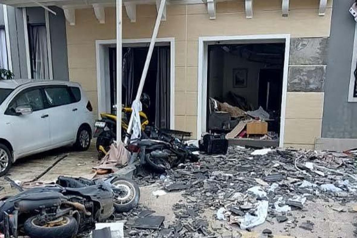 Tabung Gas Meledak Saat Masak Mi, Polisi di Bogor Luka Bakar 70 Persen, Rumahnya Hancur