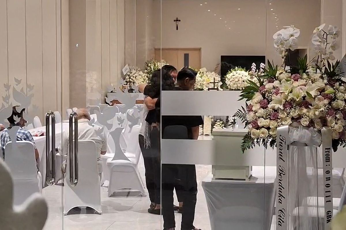 Pendaki Senior Elsa Laksono Disemayamkan di Rumah Duka Carolus