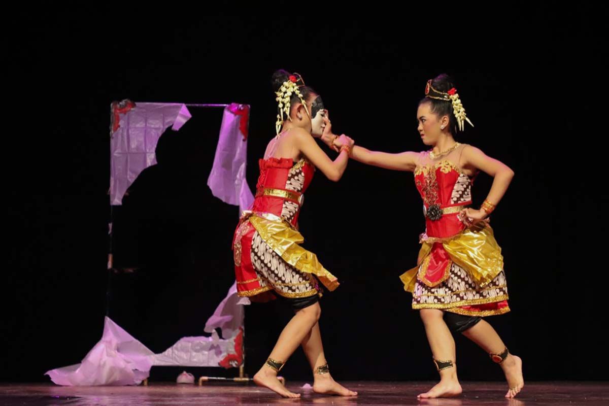 Unsur Pendukung Tari Kreasi