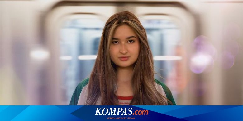 Berkat Singel Terbaru, Wajah Stephanie Poetri Terpampang di Billboard ...