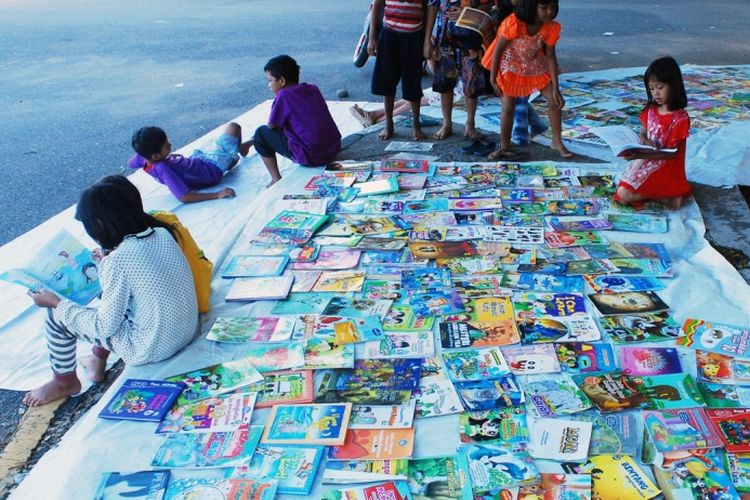 Tanah Ombak dan Vespa Butut "Kutemui Kamu Sampai Baca" (2)