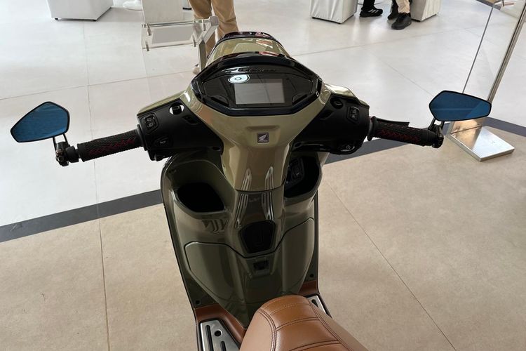 Honda Stylo 160: Sentuhan Street Style yang Bikin Pangling