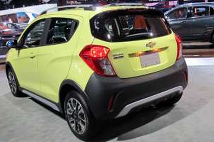 Virus “Crossover” Menjangkit Chevy Spark