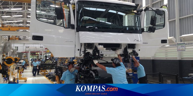 Rakit Truk Axor, Mercy Serap Ratusan Pekerja