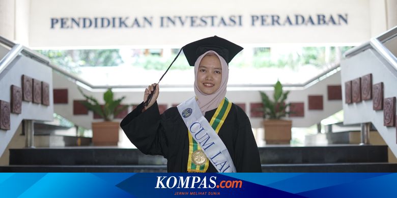 Cerita Elin, Anak Buruh Pabrik yang Lulus dari UNY dengan IPK 3,95