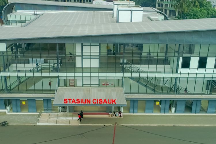 Area Komersial C-HUB Diresmikan, Pengguna KRL Stasiun Cisauk Bisa Transit