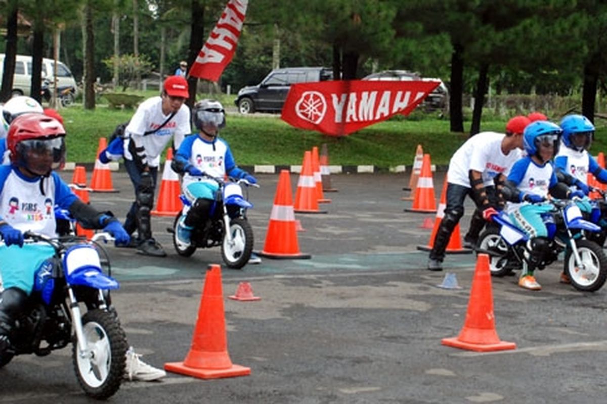 Yamaha Ajarkan Keselamatan Bersepedamotor untuk Murid SD