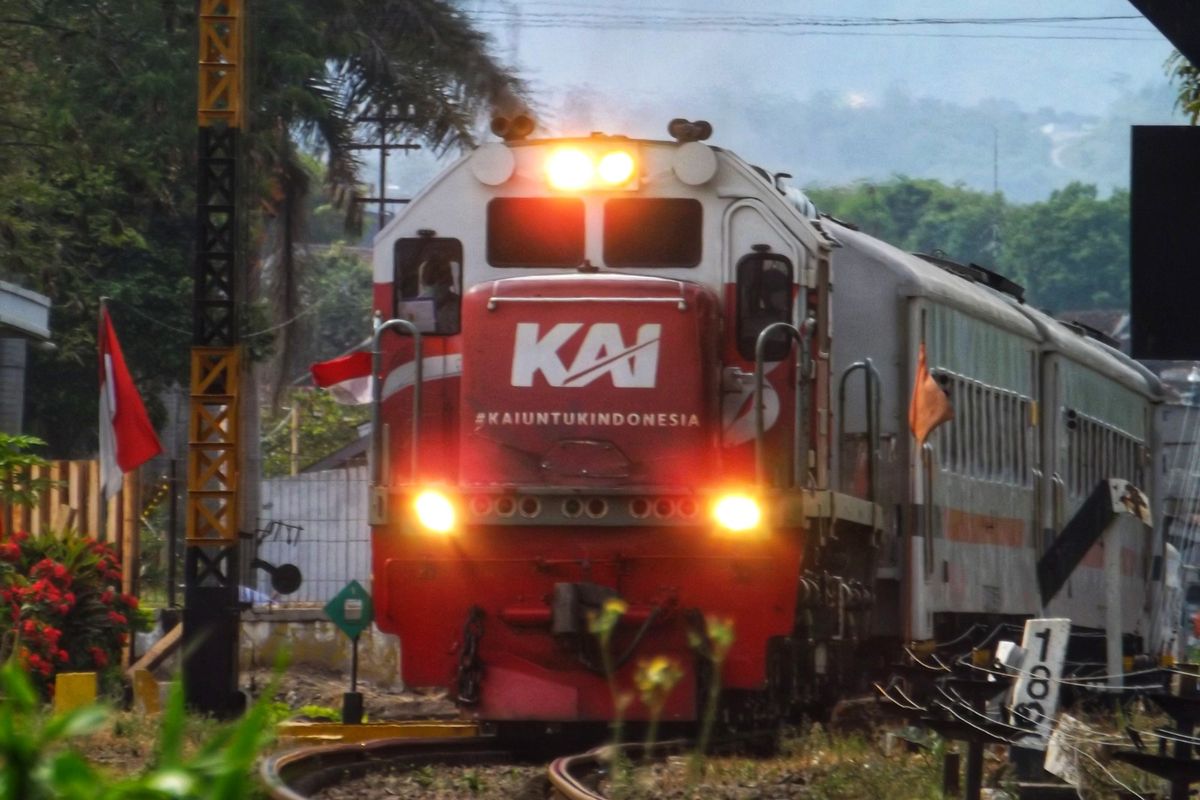 PT KAI Diskon Tarif 30 Persen Relasi Stasiun Solo Balapan-Gambir ...