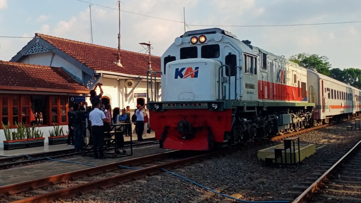 Jadwal Commuter Line Dhoho 2026 Rute Surabaya-Blitar-Malang, Segini ...