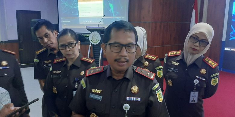 Berita Harian Revenge-porn-pandeglang-alwi-husen-maulana Terbaru Hari ...