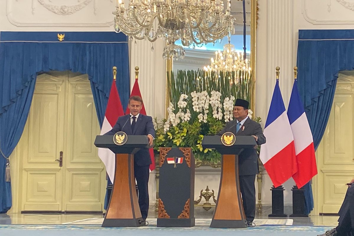 Besok, Macron dan Prabowo ke Magelang Naik Helikopter