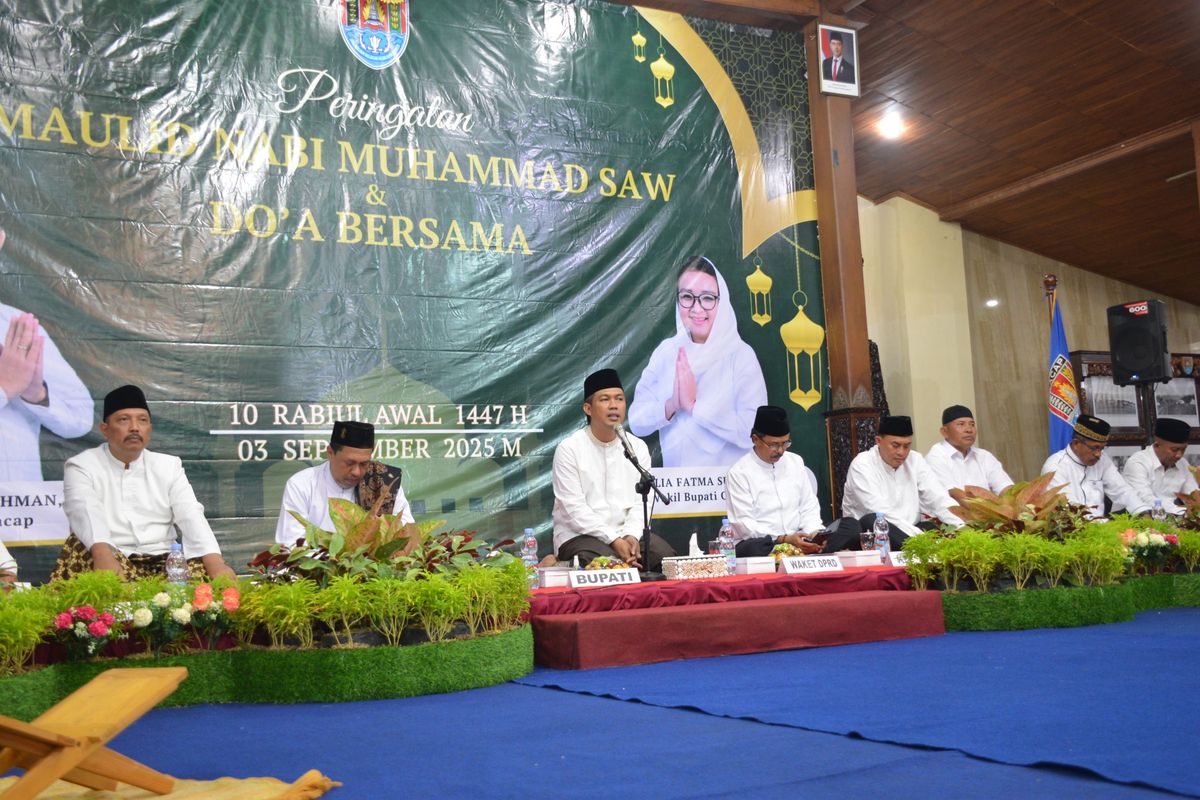 Bupati Cilacap Prihatin Perusakan Gedung DPRD, Minta Ulama Bimbing ...