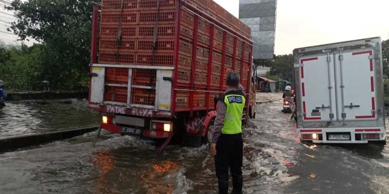 Berita Harian Kaligawe Macet Terbaru Hari Ini - Kompas.com