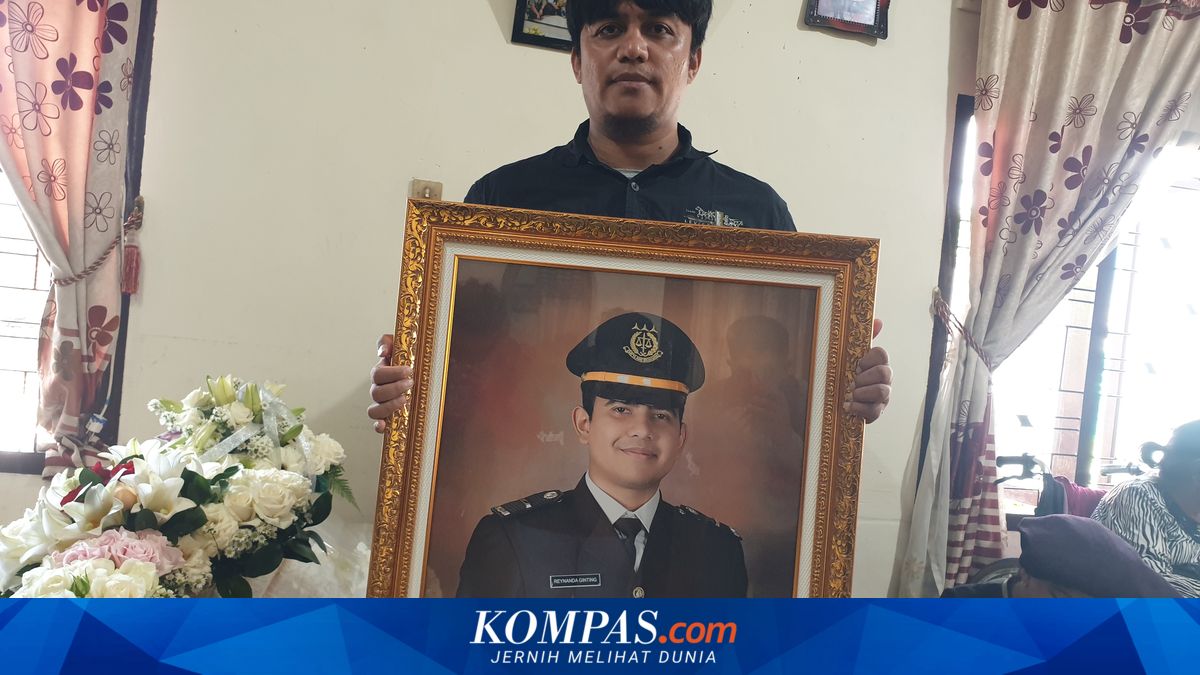 Sang Kakak Ungkap Perjuangan Cita-cita Reynanda Ginting, Calon Jaksa ...
