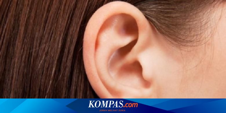 Begini Cara Mengatasi Telinga Berdengung di Pesawat
