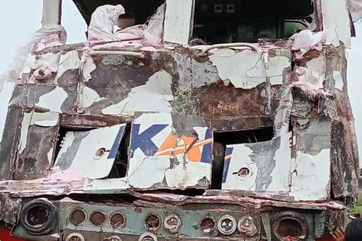 Dampak Kecelakaan KA Kertanegara di Kediri, 2 Kereta Terlambat, 3 Dibatalkan