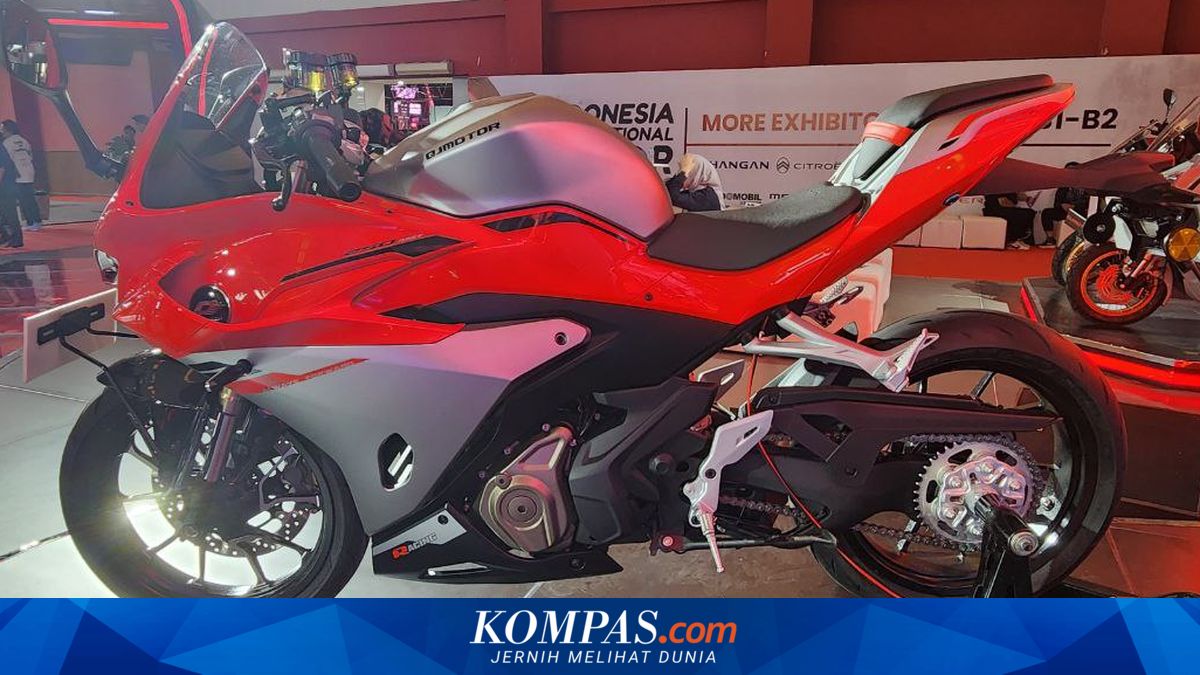 Komparasi Motor Sport: QJMotor SRK 250 RA vs Honda CBR250RR