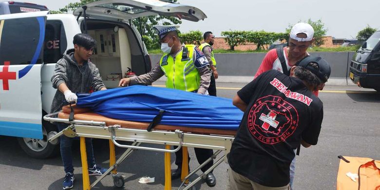 Berita Harian Kronologi Kecelakaan Maut Di Tol Semarang Terbaru Hari Ini - Kompas.com