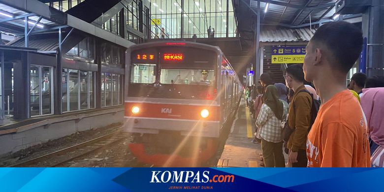 Jadwal Kereta Commuter Line Pertama Wilayah Jabodetabek 2024