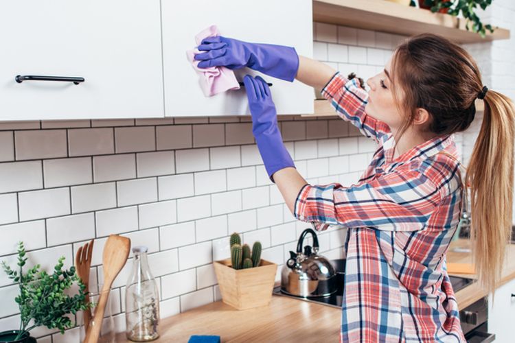 Seberapa Sering Harus Membersihkan Kitchen Set?