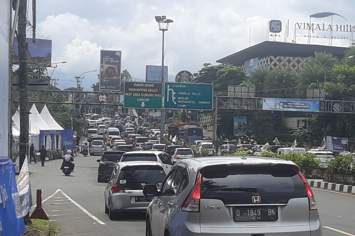 Setelah Ganjil Genap, Lajur Satu Arah Diberlakukan di Puncak Bogor