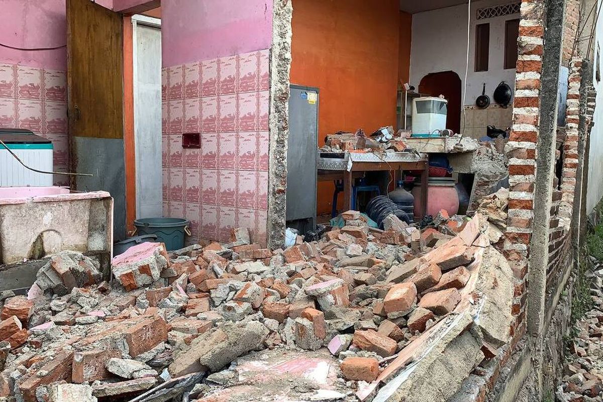 Fakta di Balik Bencana Gempa Bumi 4,9 M di Bandung dan Garut, Ratusan Warga Mengungsi