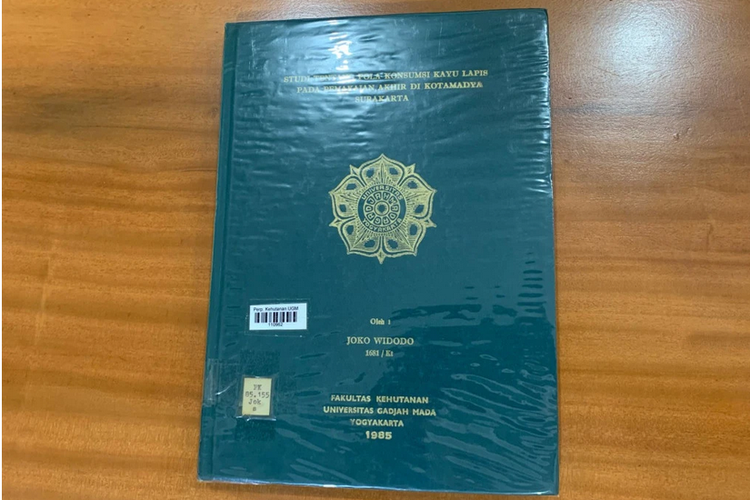 UGM: Jokowi Alumnus Fakultas Kehutanan, Ijazah dan Skripsi Asli