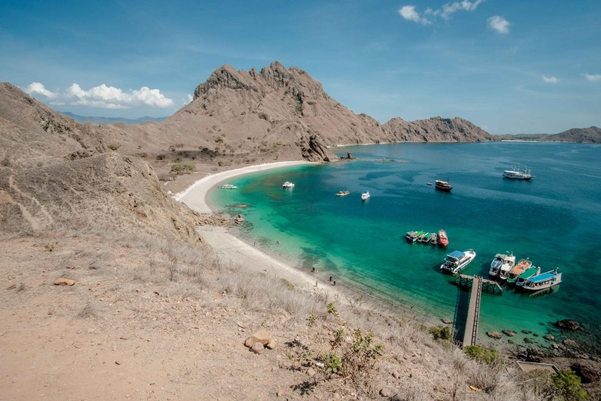 Cuaca Buruk, Kapal Wisata Kembali Dilarang ke Pulau Padar dan Pulau Komodo