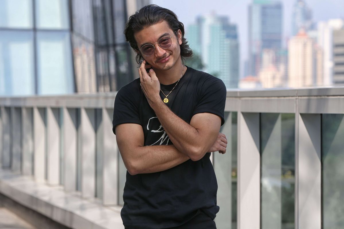 5 Hal yang Dirindukan Bryan Domani dari Indonesia Saat Syuting Merindu ...