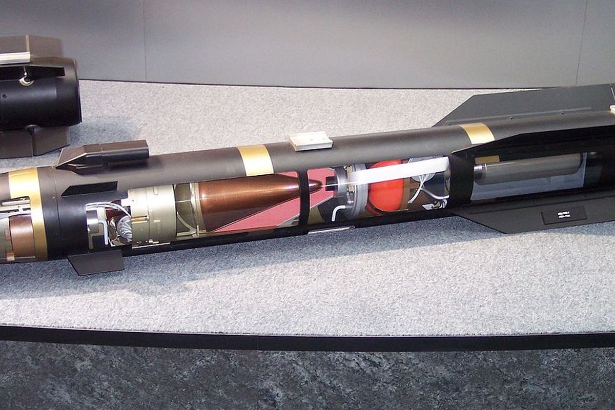 Spek Rudal Hellfire R9X yang Buat Pemimpin Al Qaeda Tewas Tanpa Bekas ...