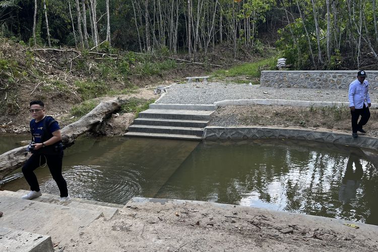 3 Aktivitas di Goa Tapak Raja, Lihat Air yang Konon Bikin Awet Muda