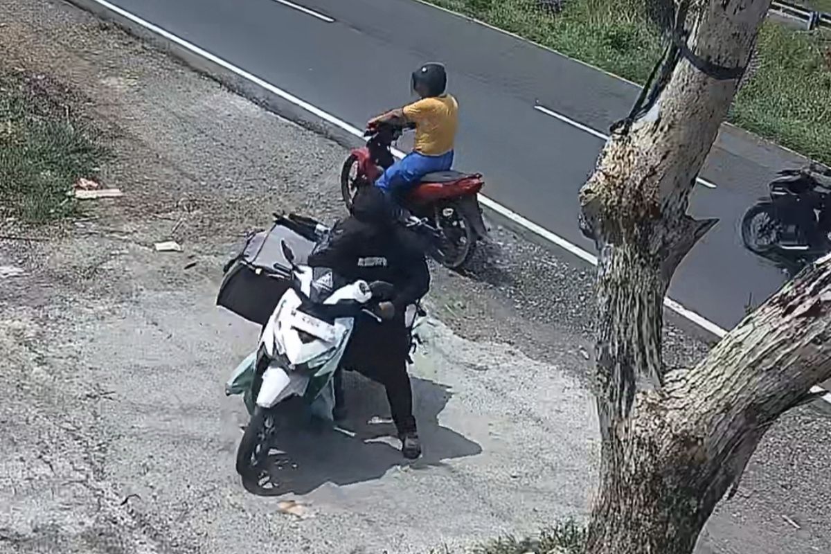 Motor Kurir di Bangkalan Digondol Maling Saat Antar Paket ke Pelanggan ...