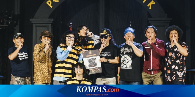 Band Dongker "Diadili" di DCDC Pengadilan Musik