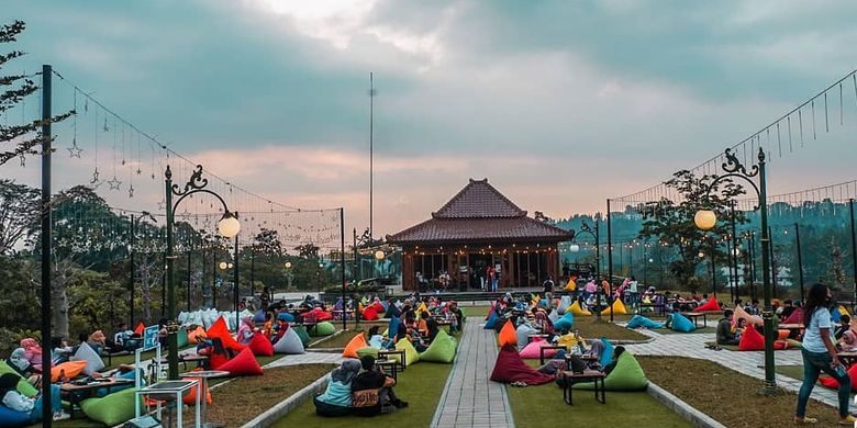 5 Cafe Instagramable di Sentul dengan Pemandangan Alam, Ada Cafe Pelangi