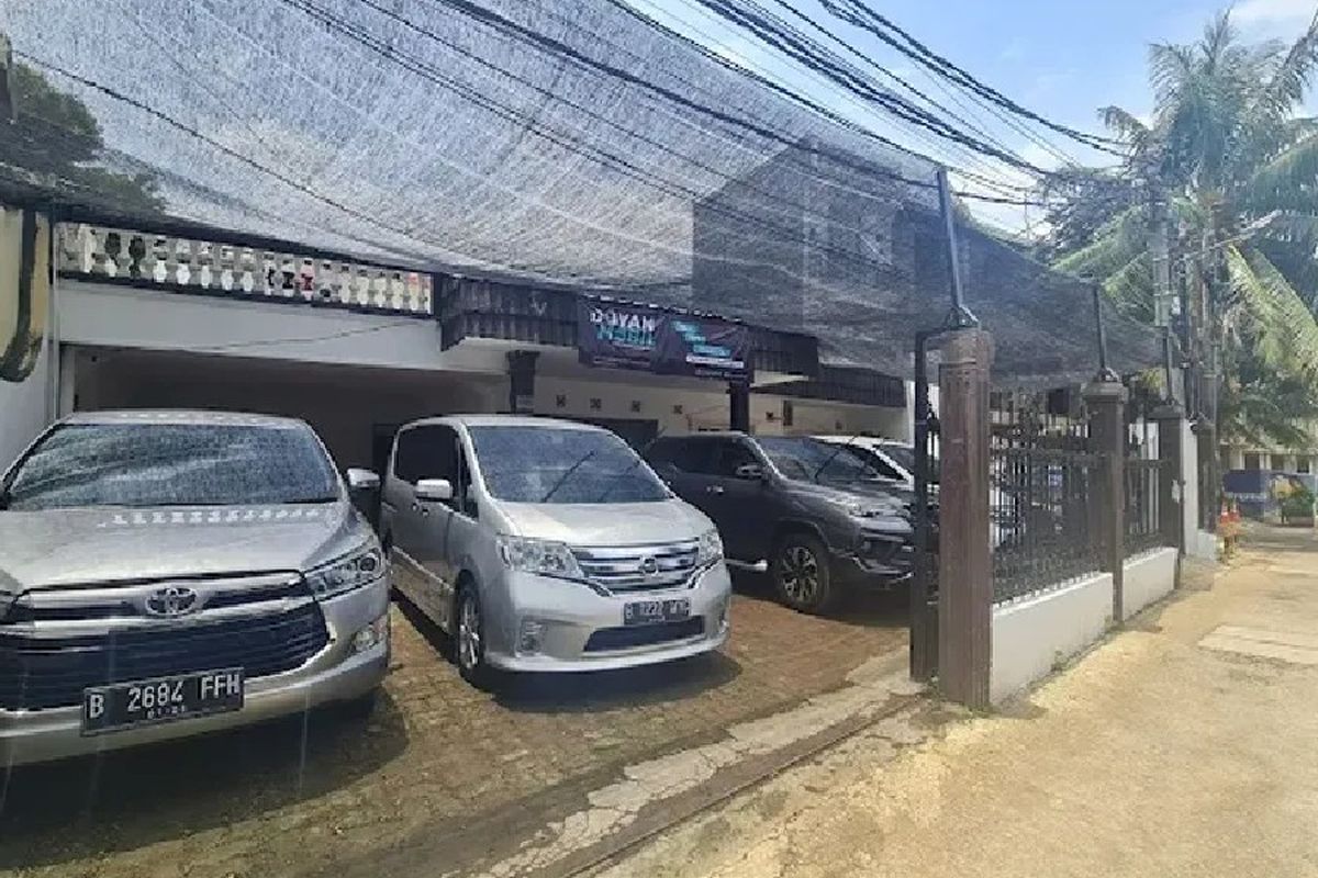 Keuntungan Beli Mobil Bekas di Showroom Kecil