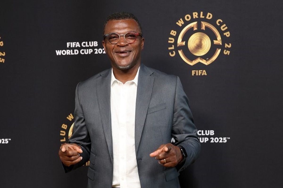 Kisah Marcel Desailly Dimanja oleh AC Milan Era Silvio Berlusconi