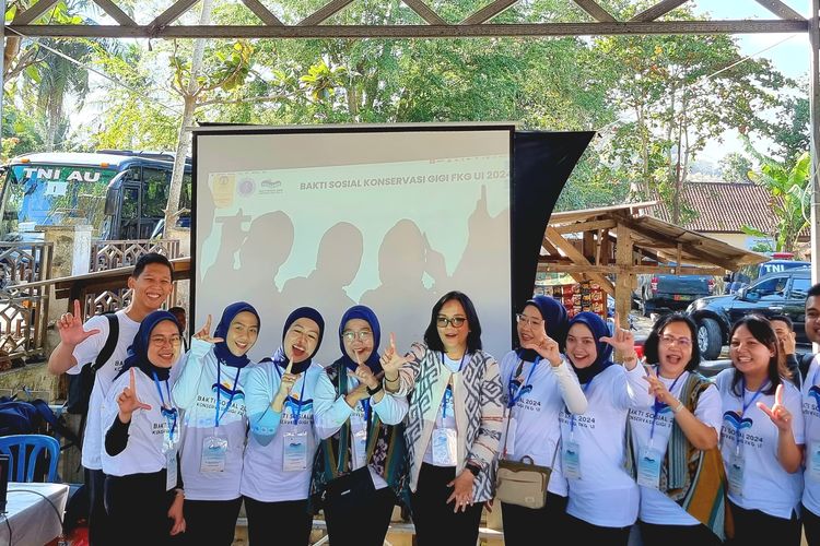 Bakti Sosial Departemen Konservasi Gigi FKG-UI ke Lombok Tengah