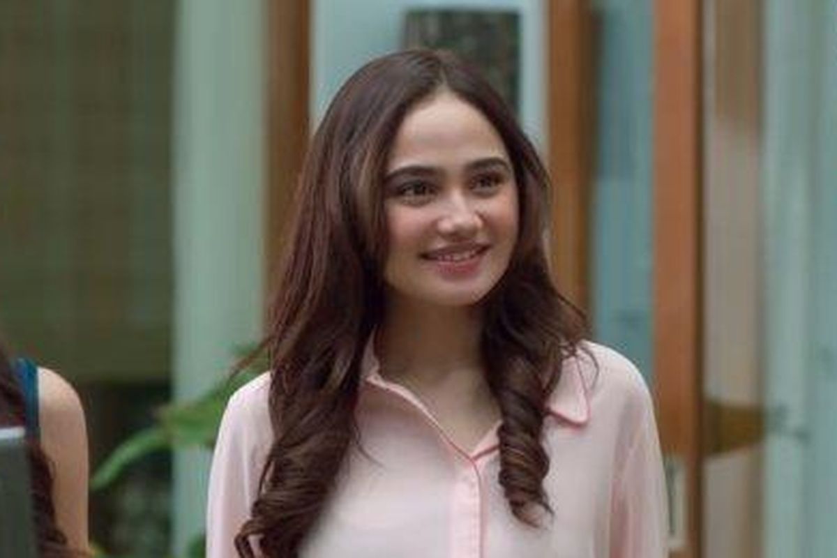 4 Rekomendasi Film dan Serial yang Dibintangi Syifa Hadju, Aktris ...
