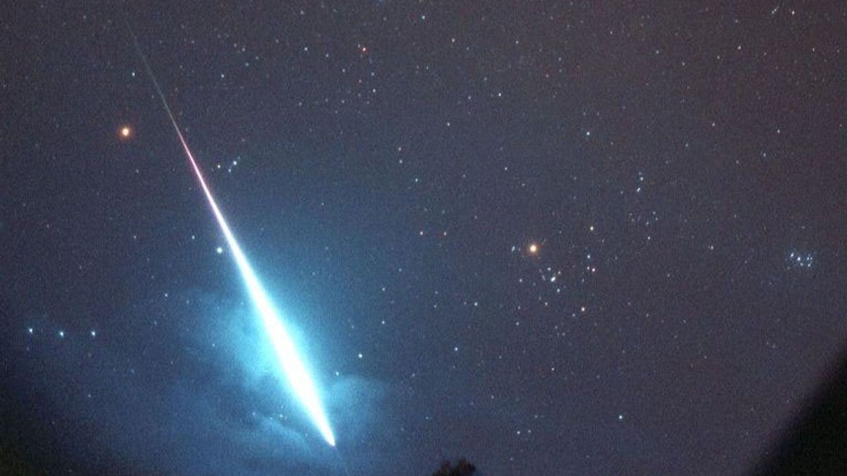 Apa Itu Meteor?