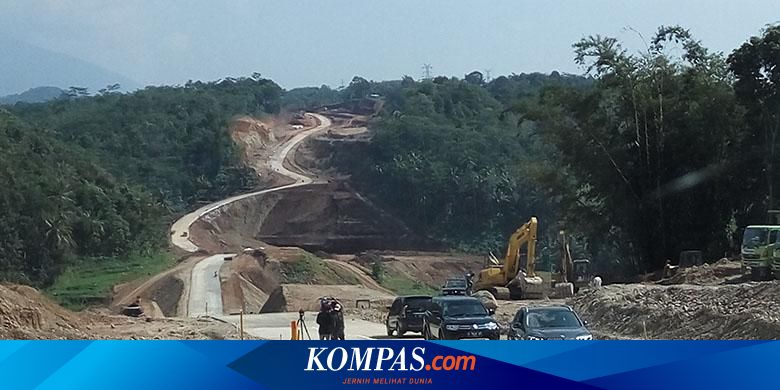 Posisi Tepat Tuas Transmisi Matik saat Lewati Jalan Menurun