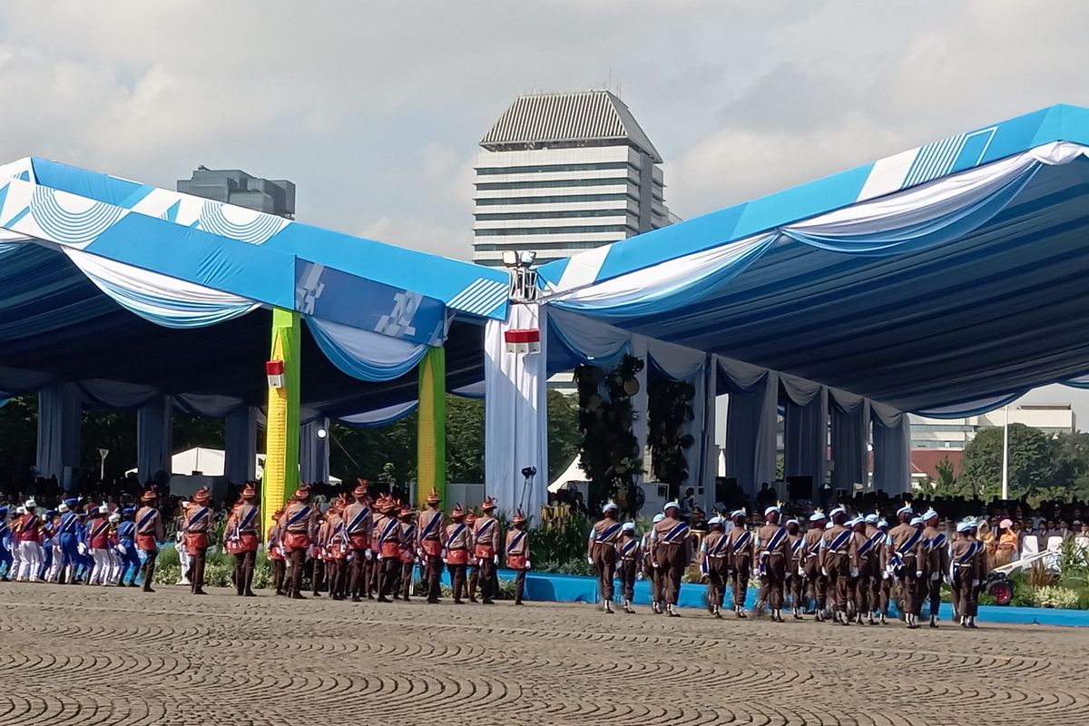 Aksi Baris dan Tarian Polisi Cilik di Hadapan Prabowo Saat HUT Bhayangkara di Monas