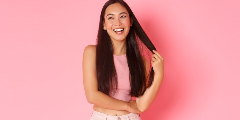 5 Tips Ampuh Membuat Rambut Lurus Secara Alami Tanpa Rebonding - Kompas.com