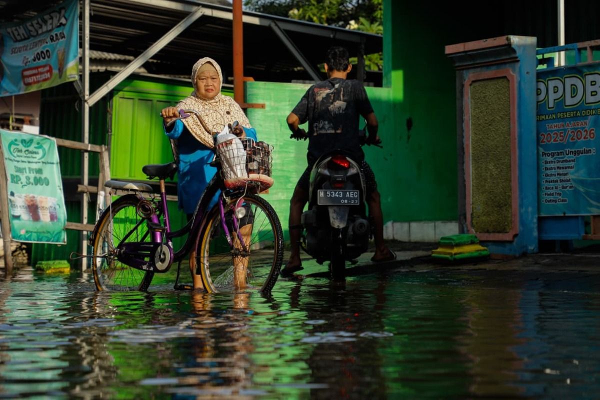 27 Pompa Dikerahkan Atasi Banjir Genuk Semarang, Luthfi: Operasikan 24 Jam!