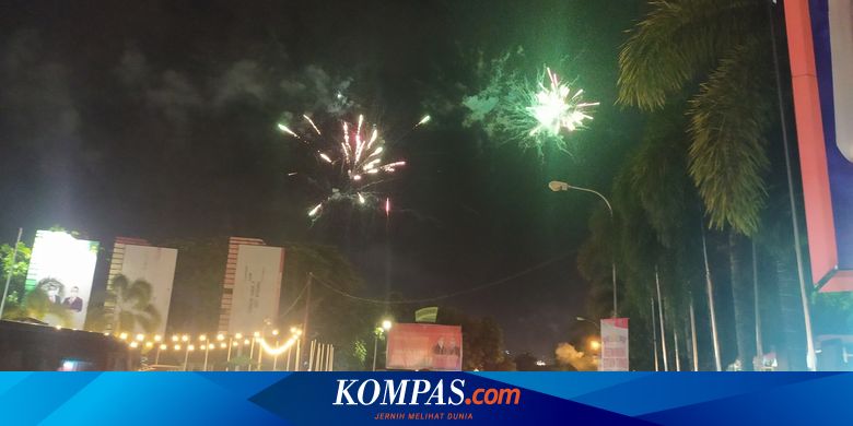 Meski Dilarang, Pesta Kembang Api Tetap Meriahkan Malam Pergantian Tahun di Ambon
