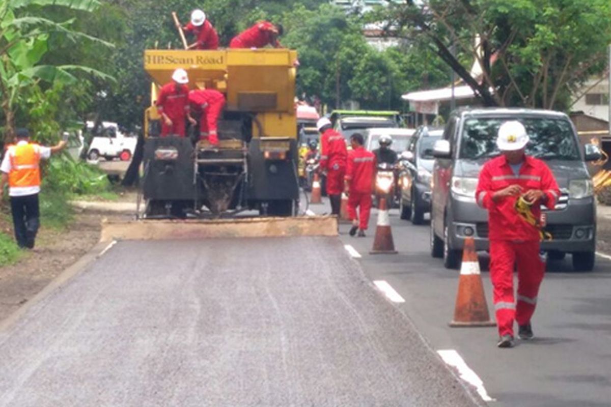BBPJN VI Uji Coba Metode “Slurry Seal” Guna Mencegah Kerusakan Jalan