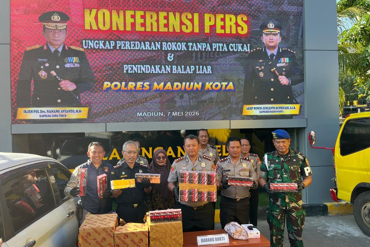 3 Juta Rokok Ilegal Diamankan di Rest Area Tol Madiun-Solo, Hendak ...