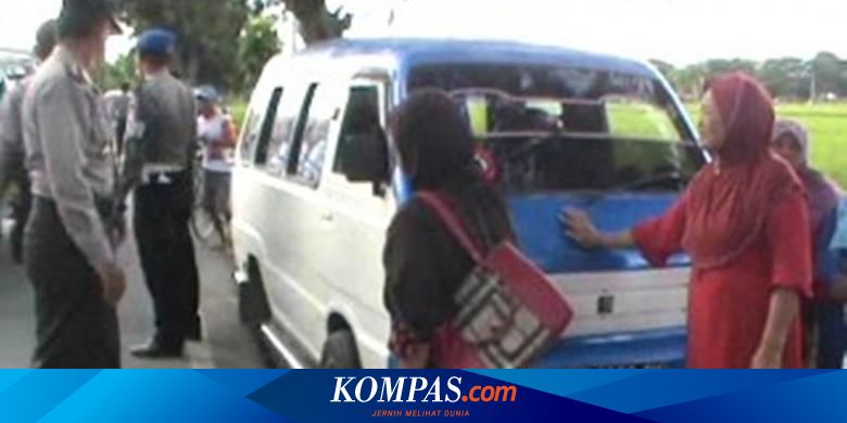 Ban Angkot Copot dan Nyaris Tabrak Polisi, Penumpang Panik, Warga Tertawa