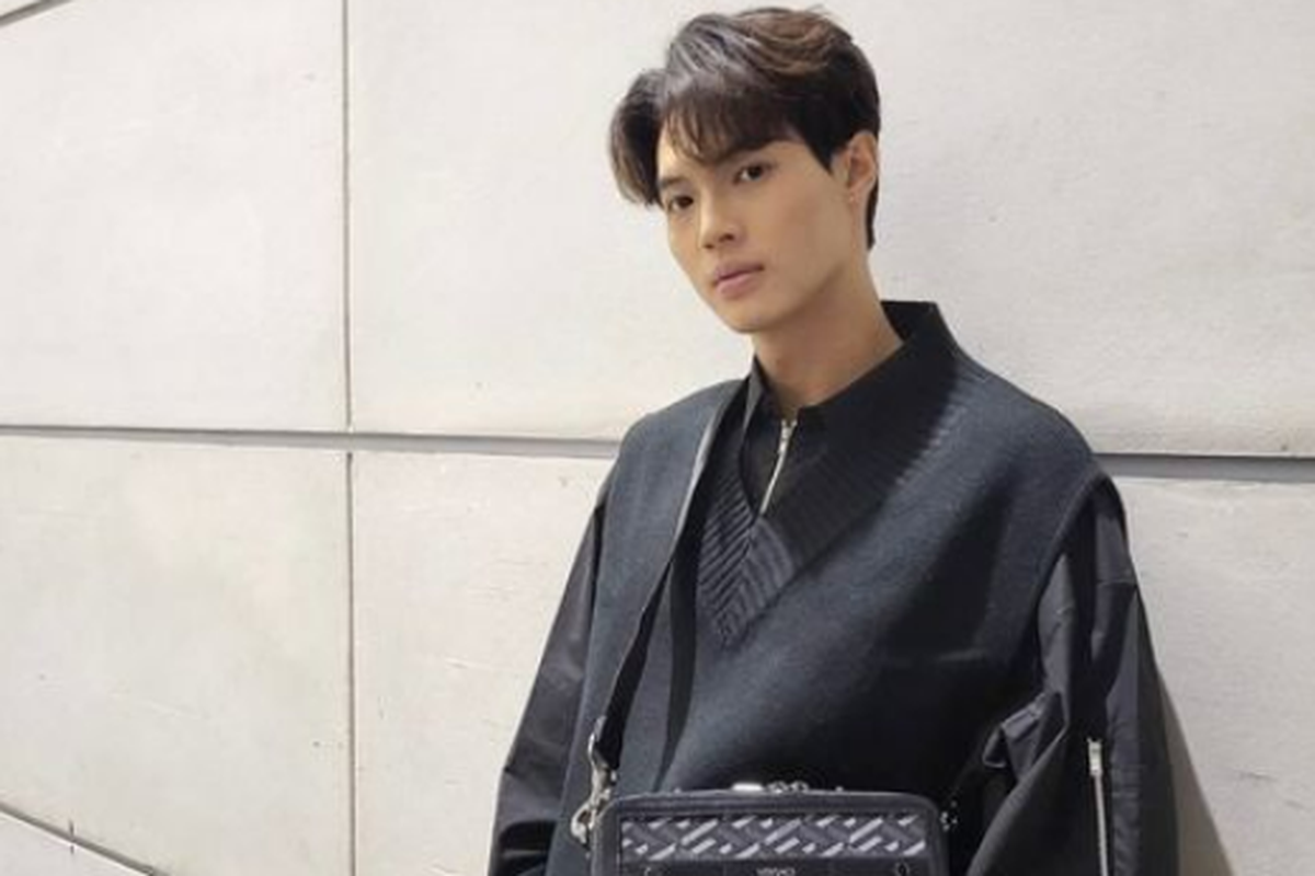 Kabar Terbaru Win Metawin, Bintang F4 Thailand yang Sempat Keracunan ...