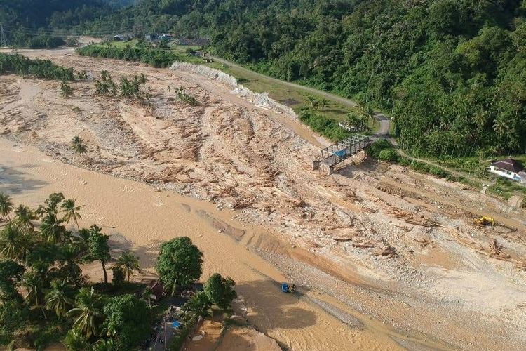 Foto : Bencana Lama Trauma Baru: Mitigasi di Tengah Luka Sepanjang ...